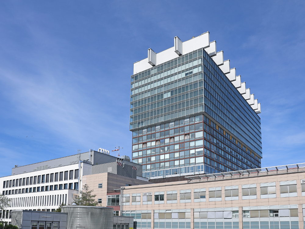 Gemeinsames Infektionsschutzzentrum | Uniklinik Köln