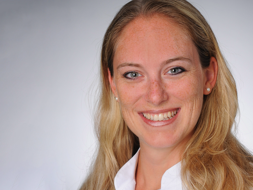 Dr. Fischer-Mertens übernimmt Geschäftsführung | Kinderklinik ...